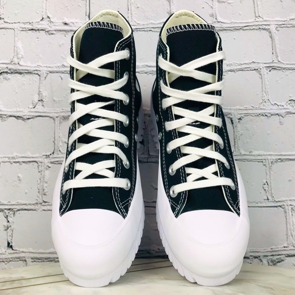 Converse | Shoes | Converse Chuck Taylor All Star Adult Unisex ...